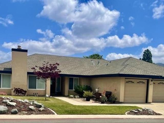 2611 Ledgetop Pl, Spring Valley, CA 91977