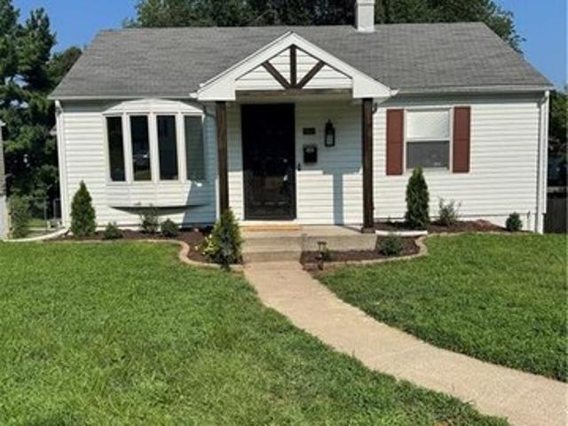 2611 Parallel Ave, Saint Joseph, MO 64506