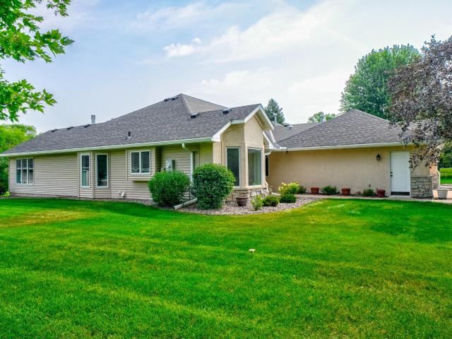 2611 Parkview Drive