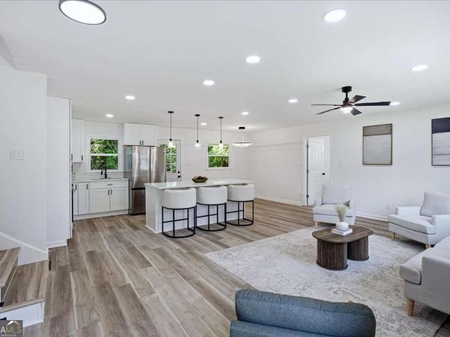 2611 Preston Drive