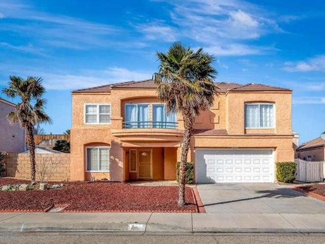 2611 Redington St, Palmdale, CA 93551