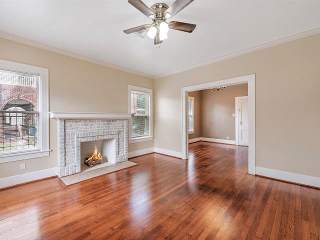 2611 Rosewood Street