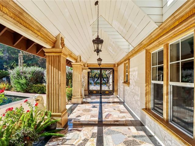 2611 Steeplechase Lane