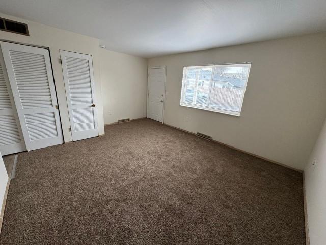 2611 Shoreland Ave. 2 Bedroom Apartment for Rent at 2611 Shoreland Ave, Toledo, OH 43611