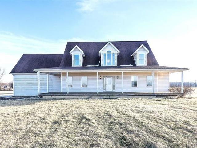 2611 Toben Rd, Frenchtown, MI 48117