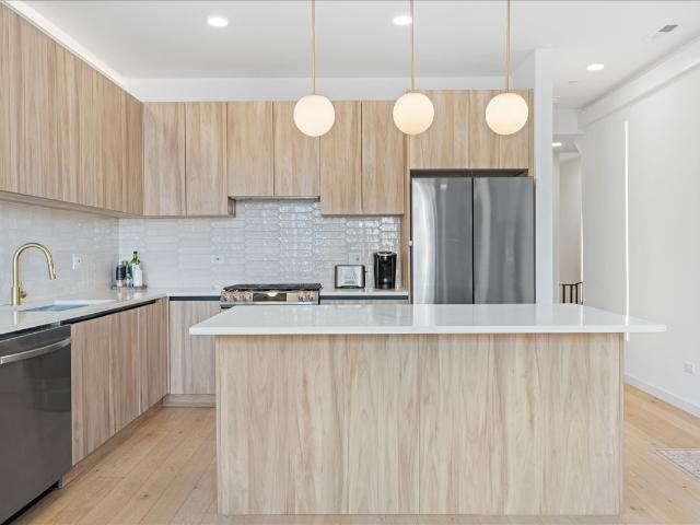 2611 W Haddon Avenue # 2
