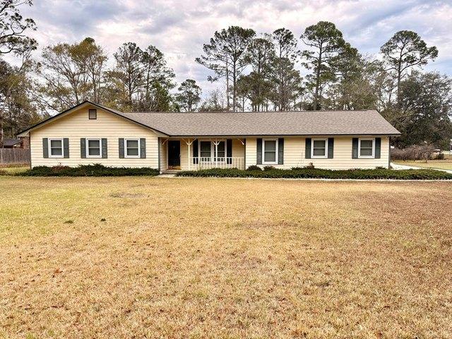 2611 Winnwood Cir, Valdosta, GA 31601