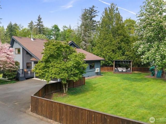 26120 th Ave SE, Maple Valley, WA 98038