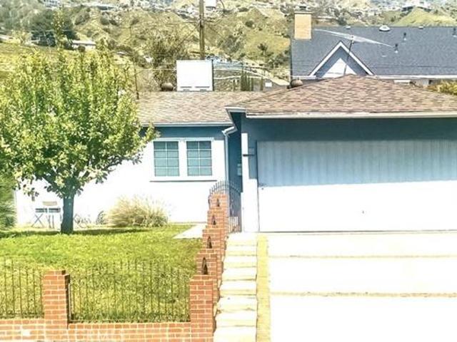2612 N 6th St, Burbank, CA 91504