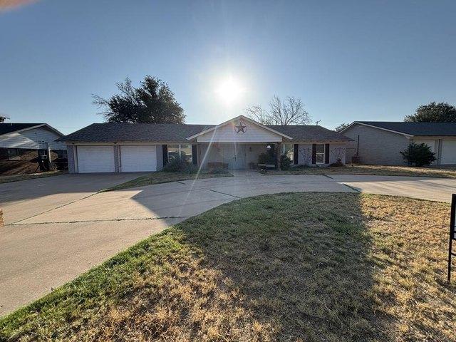 2612 Boeing Dr, Midland, TX 79705