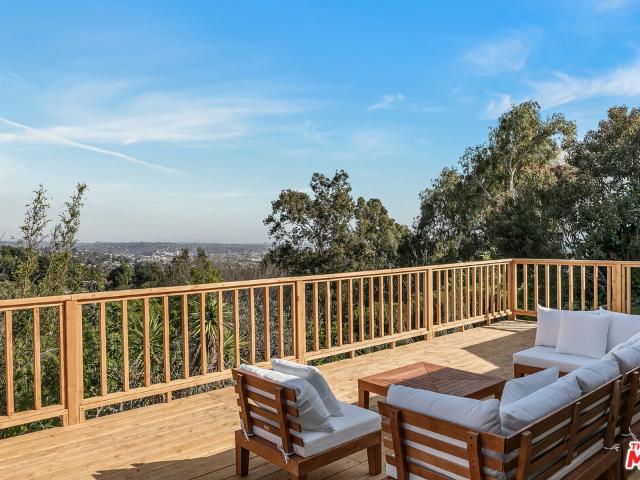 2612 Carman Crest Dr, Los Angeles, CA 90068 | MLS #26643