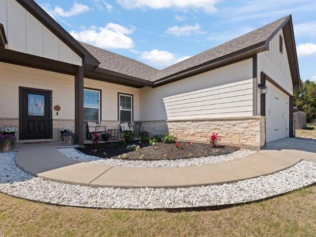 2612 Dove Trail