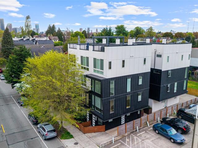 2612 E Yesler Way, Seattle, WA 98122 | MLS #2514 | Compass