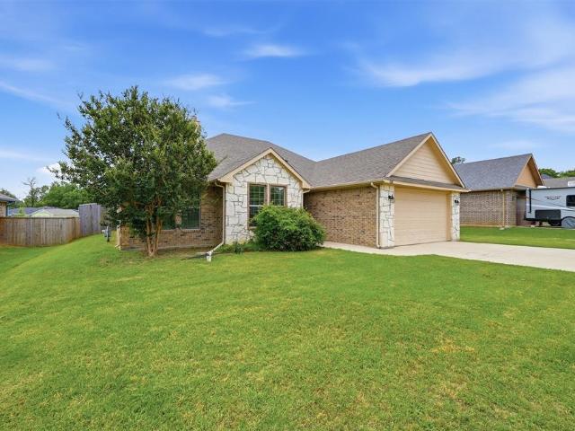 2612 Flora Lane