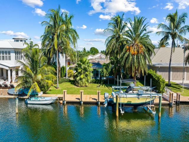 2612 Grace Dr, Fort Lauderdale, FL 33316 | MLS #F10513 | Compass