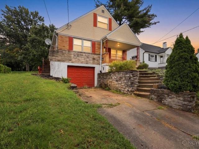 2612 Kathleen Ct, Cincinnati, OH 45239