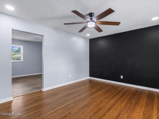 2612 Lamborne Blvd