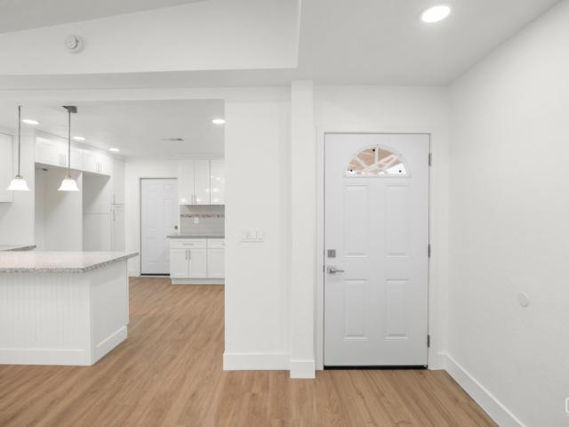 2612 Lee Drive