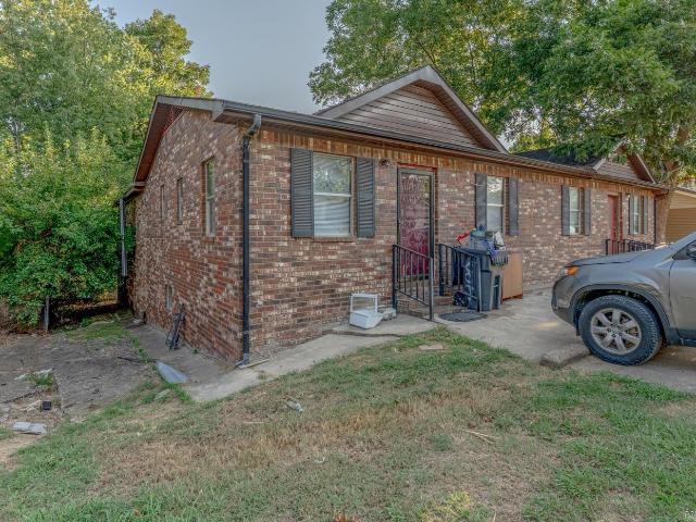 2612 Stallings Ln