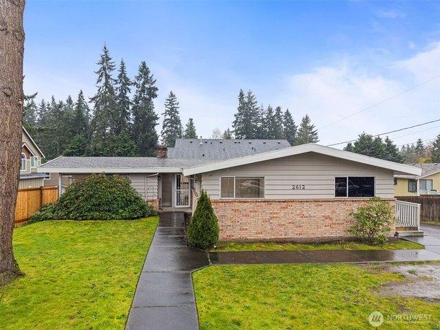 2612 th St SW, Lynnwood, WA 98036