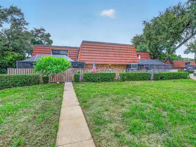 2612 6th Ct, Palm Harbor, FL 34684