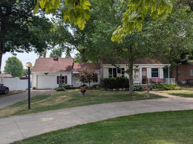 26137 Joy Rd, Dearborn Heights, MI 48127