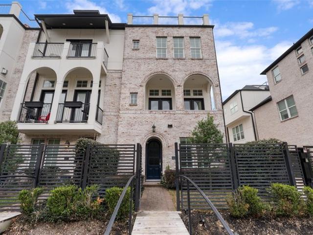 2613 Maxroy St, Houston, TX 77007