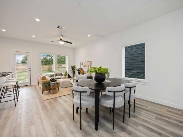 2613 McHenry Landing