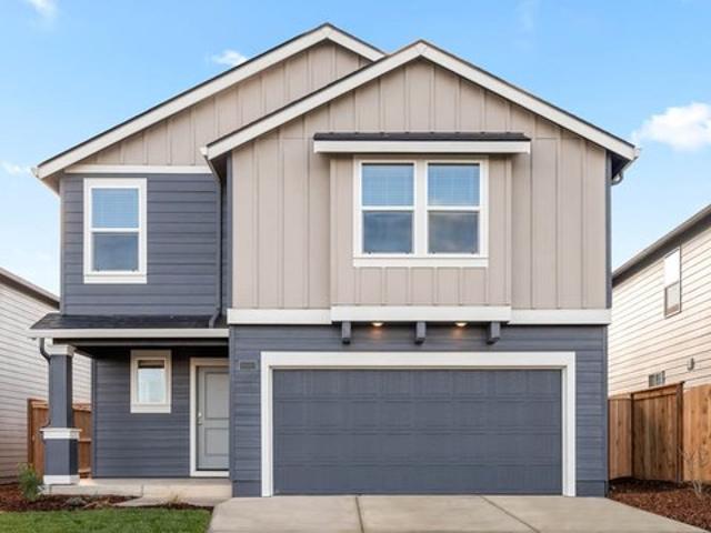 2613 Meadows Ln, Medford, OR 97501
