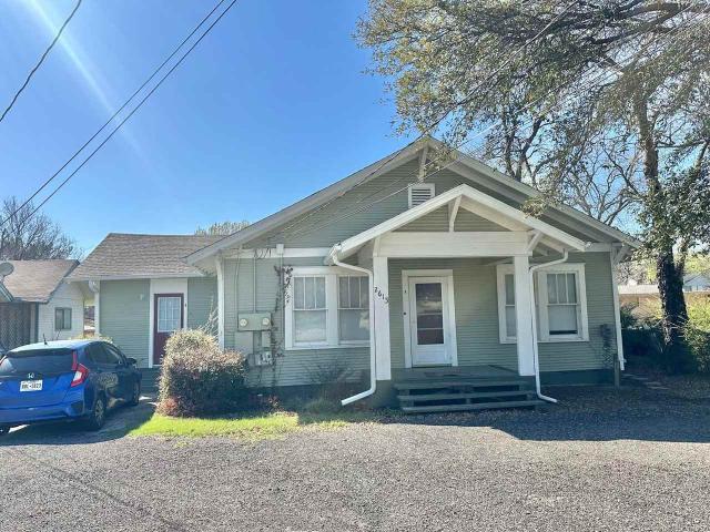 2613 N Elm Street 1 Bedroom Apartment for Rent at 2613 N Elm St, Denton, TX 76201
