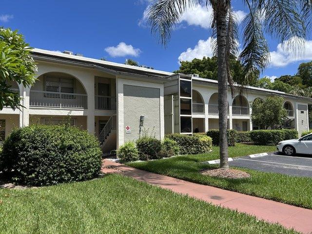 2613 Nassau Bnd Apt C2, Coconut Creek, FL 33066