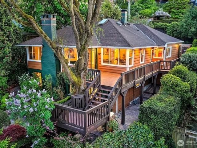 2613 Boyer Ave E, Seattle, WA 98102