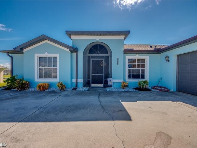 2613 SW 7th Pl, Cape Coral, FL 33914 | MLS #2026015