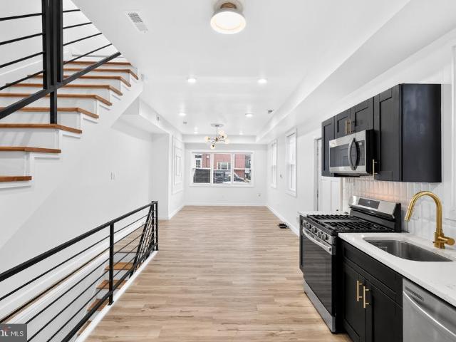 2613 Tulip Street