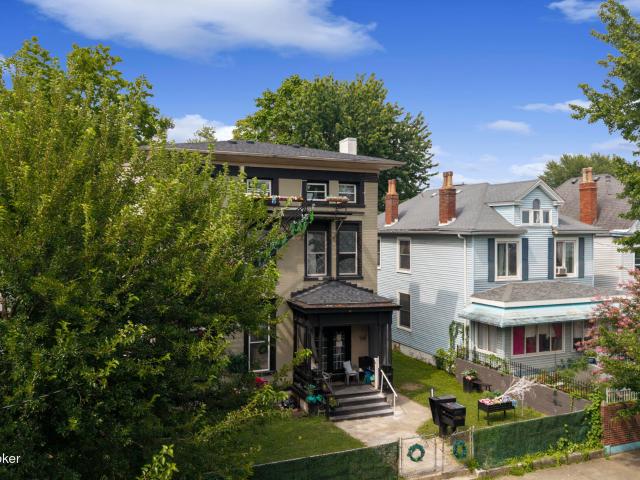 2613 W Main St