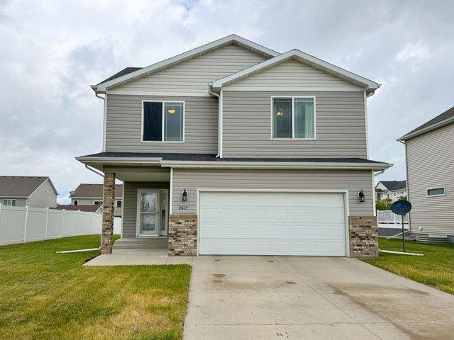 2613 56th Ave S, Fargo, ND 58104