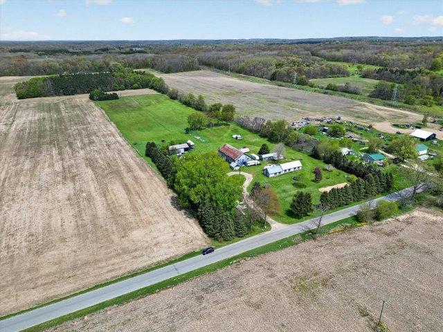 261 19 Mile Rd NE, Cedar Springs, MI 49319