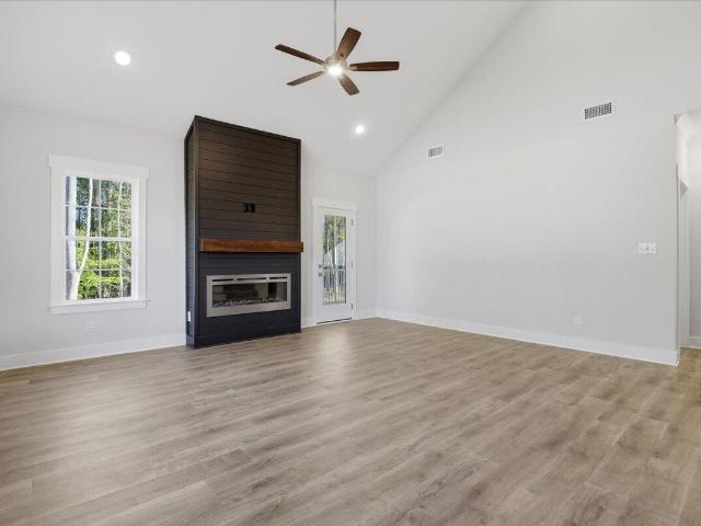 261 Cherrybirch Lane