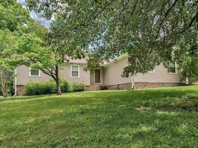 261 Glenview Dr, Estill Springs, TN 37330