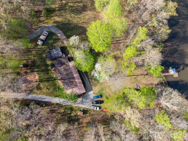 261 Groves Parkway