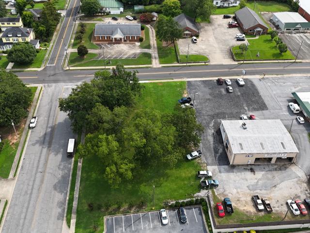 261 Heard St, Elberton, GA 30635 | MLS #10349