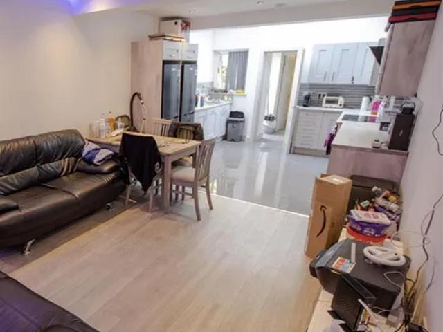261 Heeley Road, Stirchley, B29 6EL, United Kingdom | 7 bed house for rent #167379792 | Rentberry