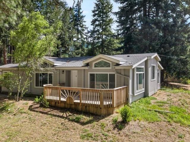 261 Old Booth Ln, Glendale, OR 97442