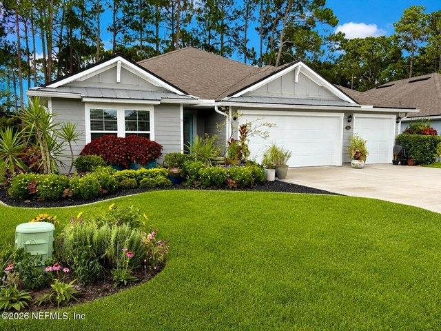 261 Lost Lake Dr, Saint Augustine, FL 32086