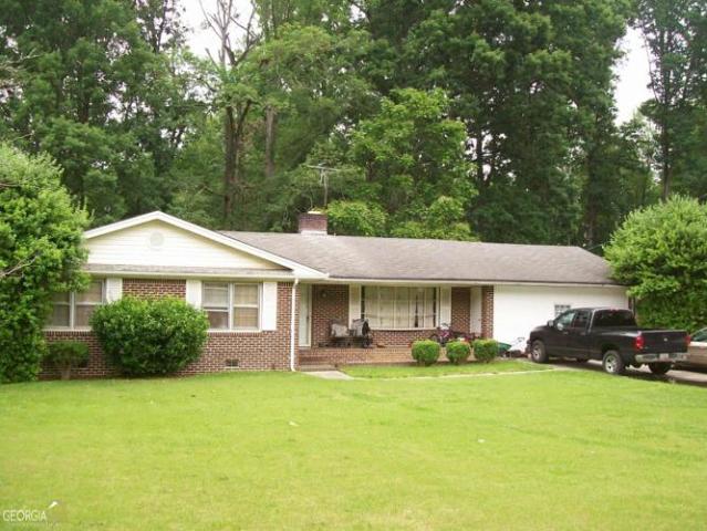261 Lendon Ln, Lawrenceville, GA 30043