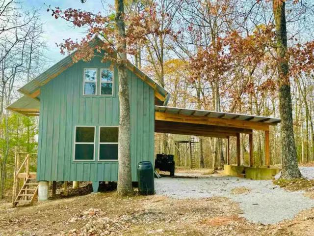 261 MITCHELL RD, MOUNTAIN VIEW, AR 72560 Single Family Residen.