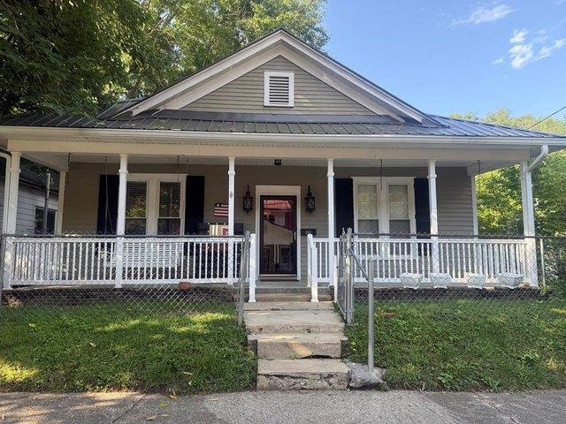 261 Scott Ave, Pikeville, KY 41501