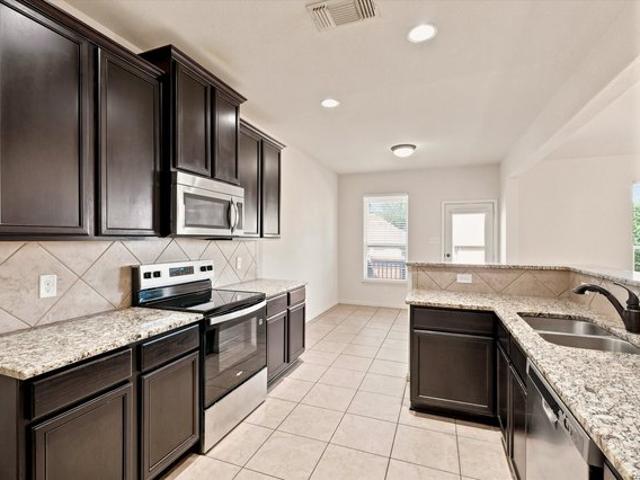 261 Primrose Way, New Braunfels, TX 78132