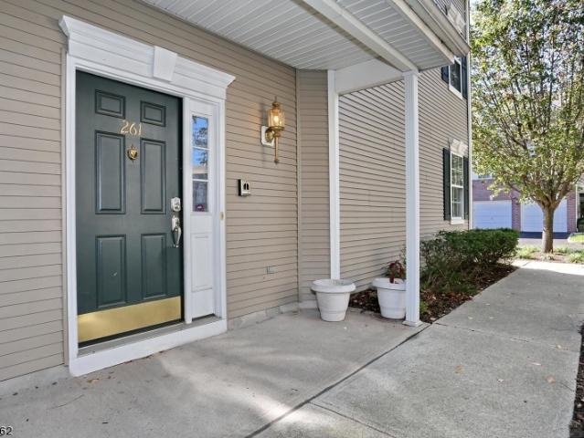 261 Riverwalk Way