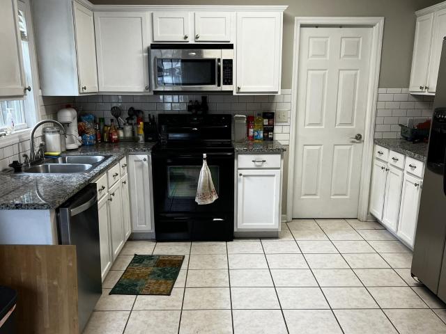 261 Rutherford Way